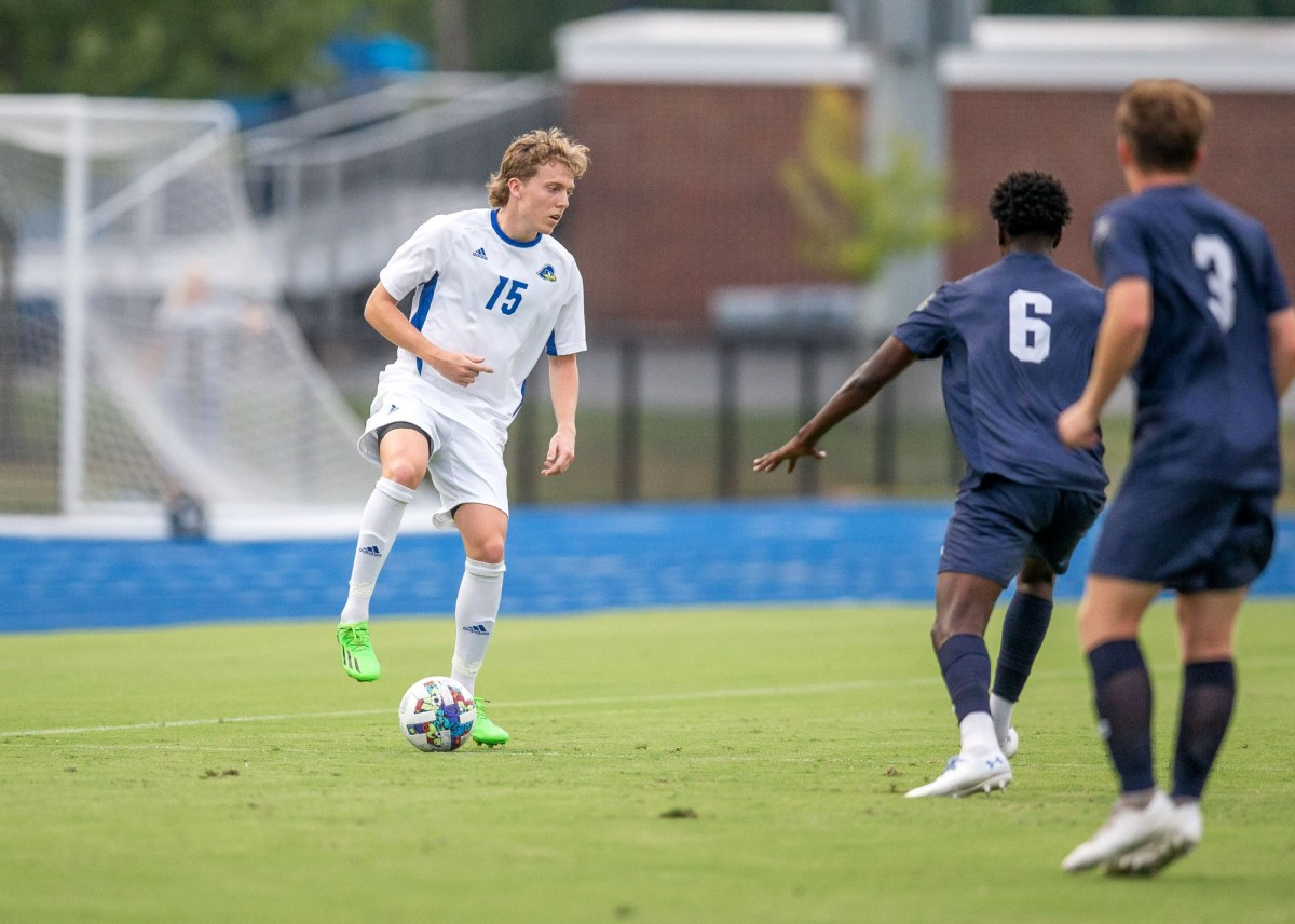 Donnellan scores two goals in Blue Hens 2-0 win over George Washington ...